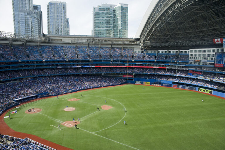 Blue Jays Pitching Performance: Who's Thriving and Who's Struggling ...